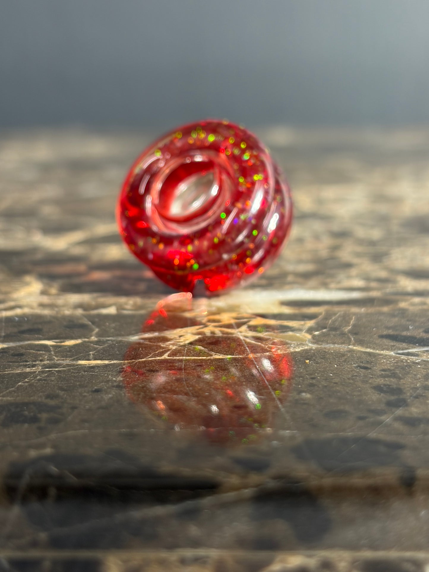 Carta Rockulus in Cropal over Red Elvis – One Trick Pony Glass